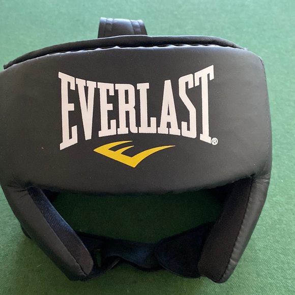 Everlast | Accessories | Boxing Trainingheadgear Helmet Everlast Brand ...